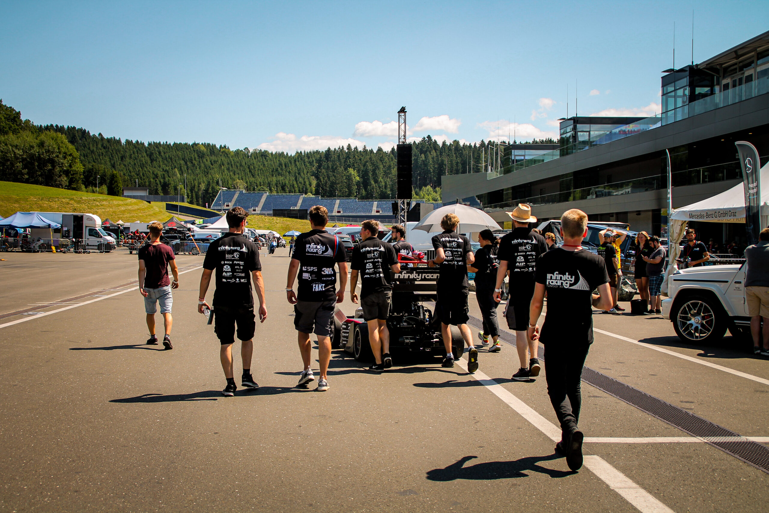 Werde Mitglied! - Infinity Racing